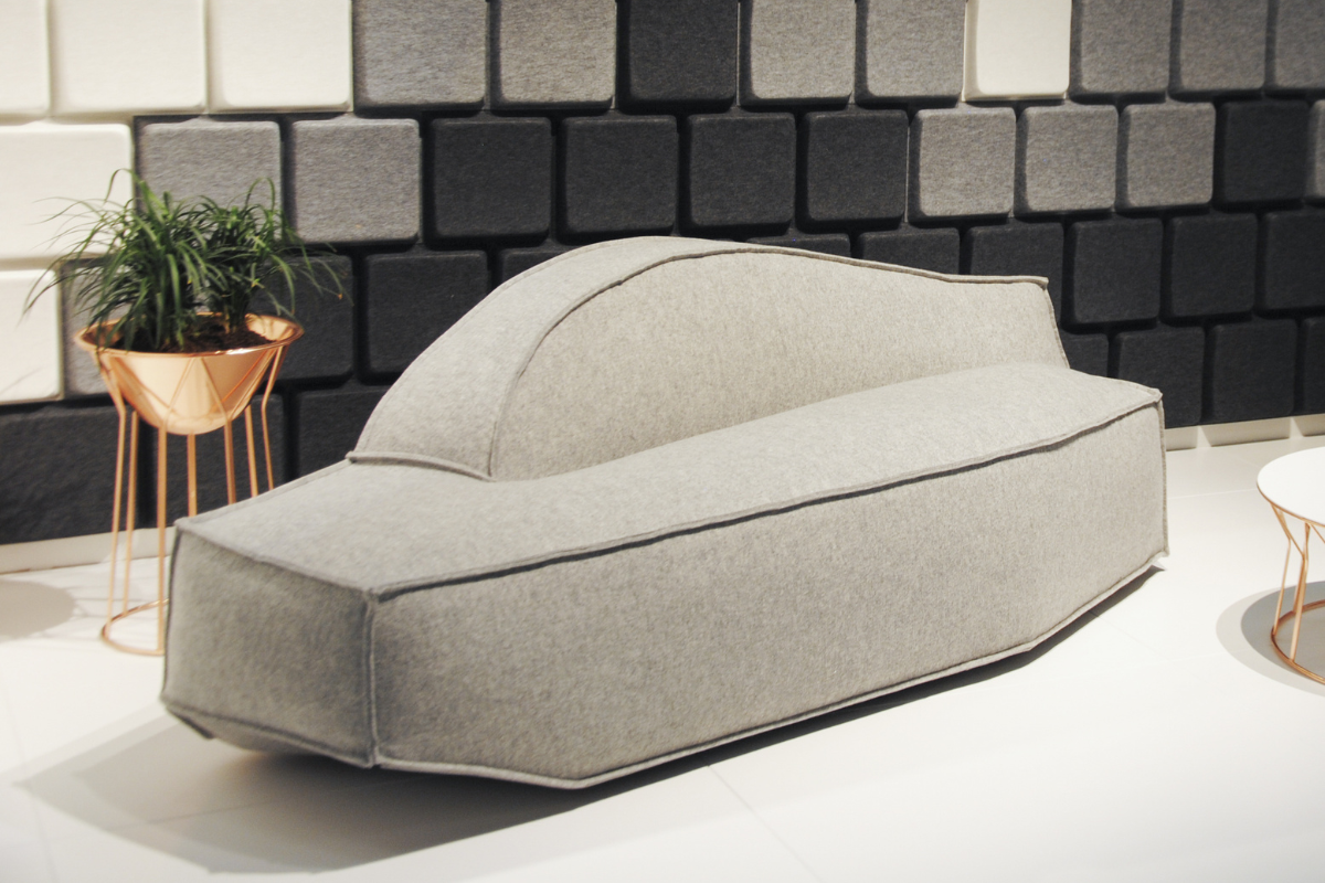 Airberg | Breakout Sofa | Fluid